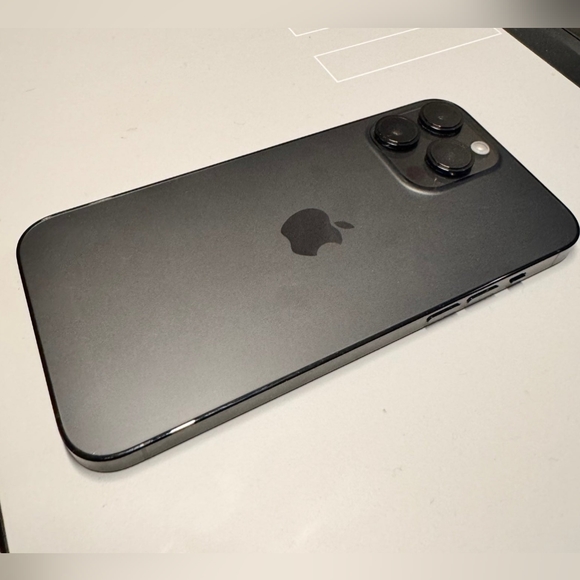 Apple | Cell Phones & Accessories | Iphone 4 Pro Max Space Black 512gb ...